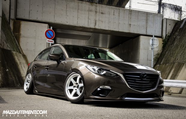 22FM AXELA – Mazda Fitment
